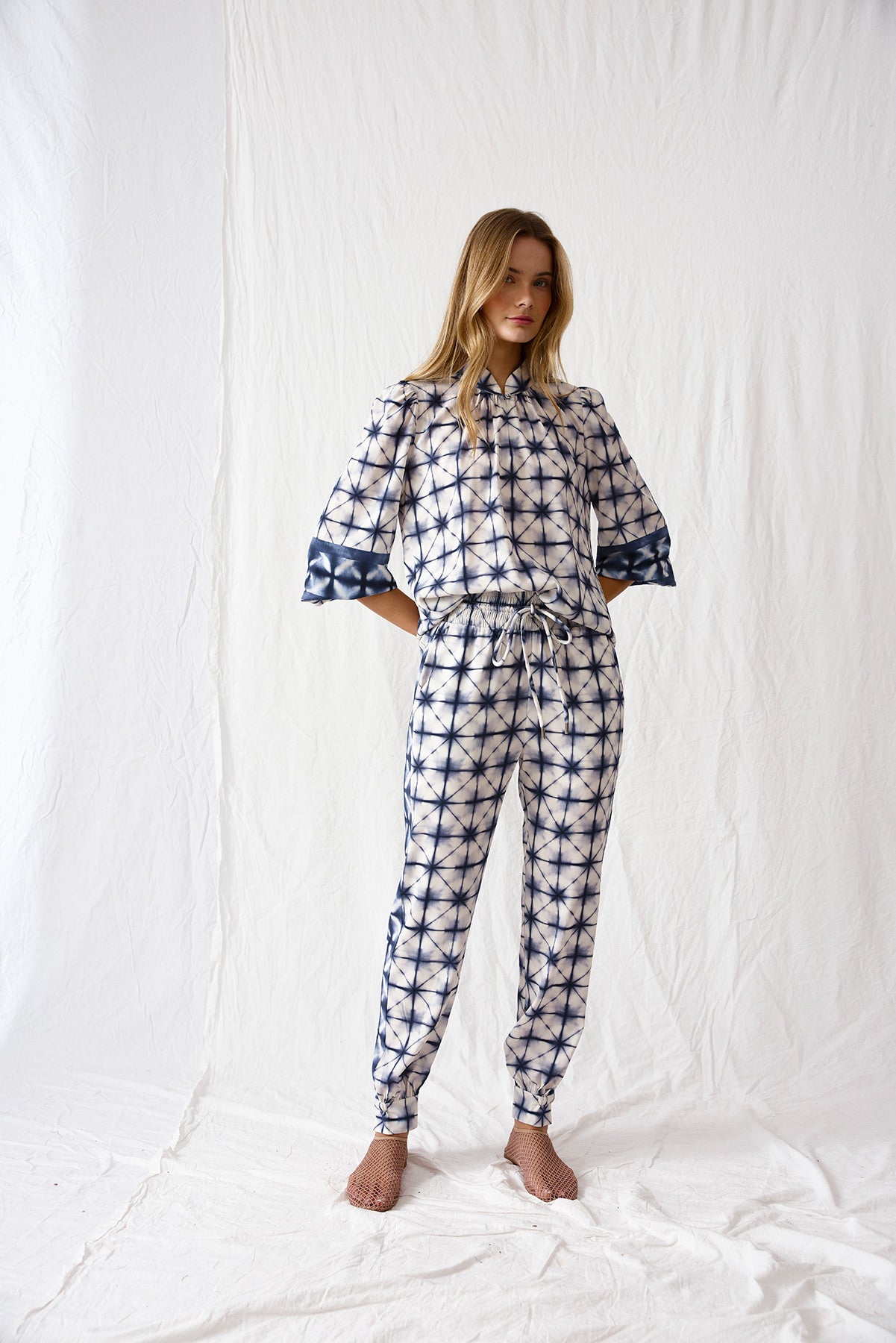 PEDRO PANT – Sally Phillips